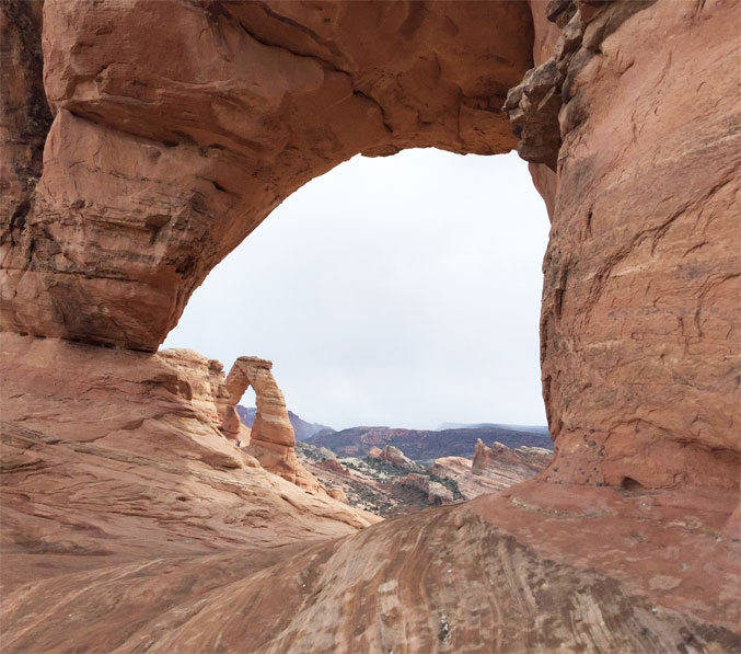Delicate Arch Trail - Trails Near Me